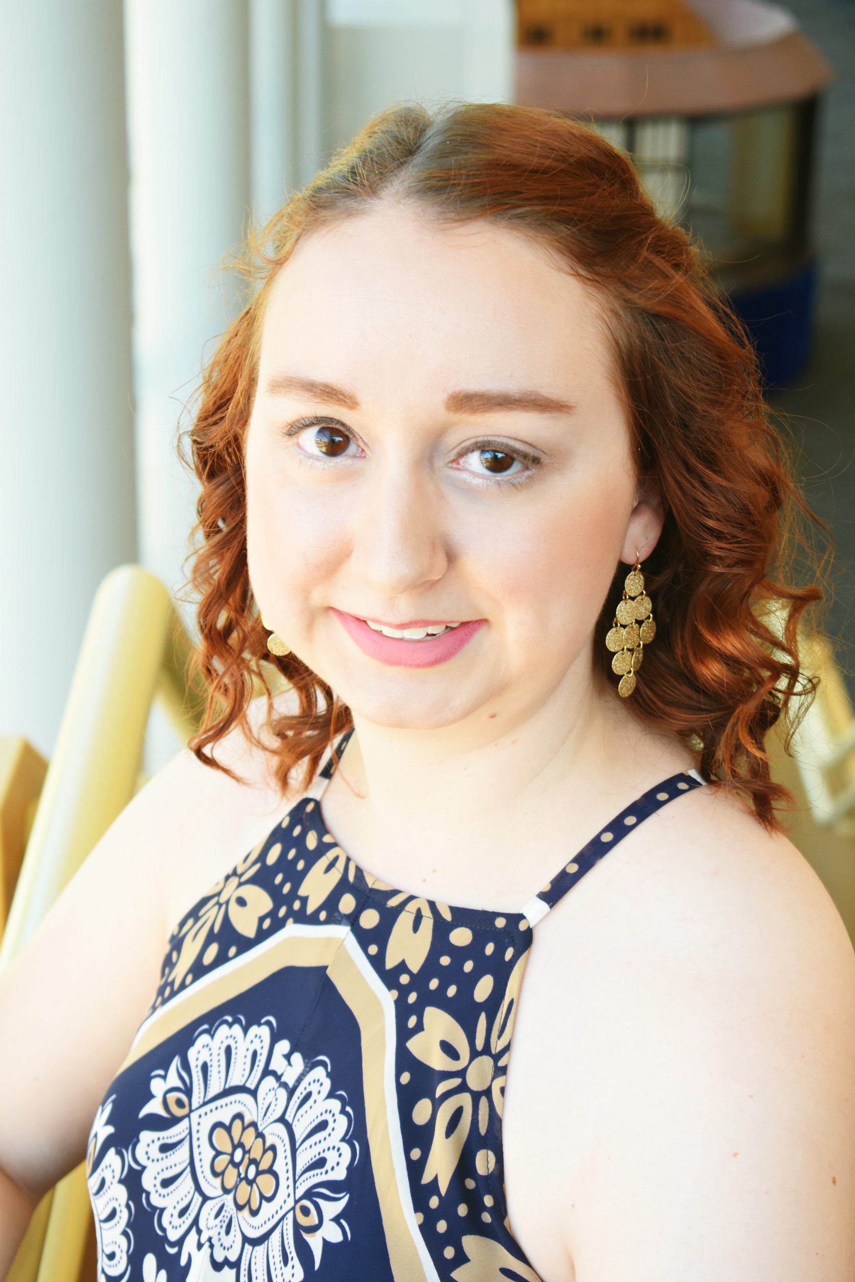 Billhartz, Alexandra headshot – Winter Opera St Louis